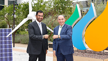 Ignacio Galán receives the Minister of Industry and Advanced Technology ...