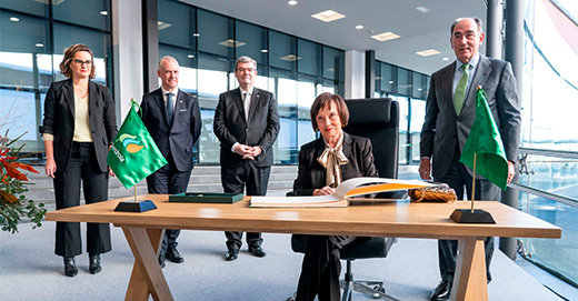 Ignacio Galán participates in the dedication ceremony of the Larraskitu ...