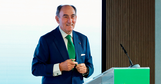 Ignacio Galán recebe o Prêmio Evolução aos Valores Humanos da Fundação ...