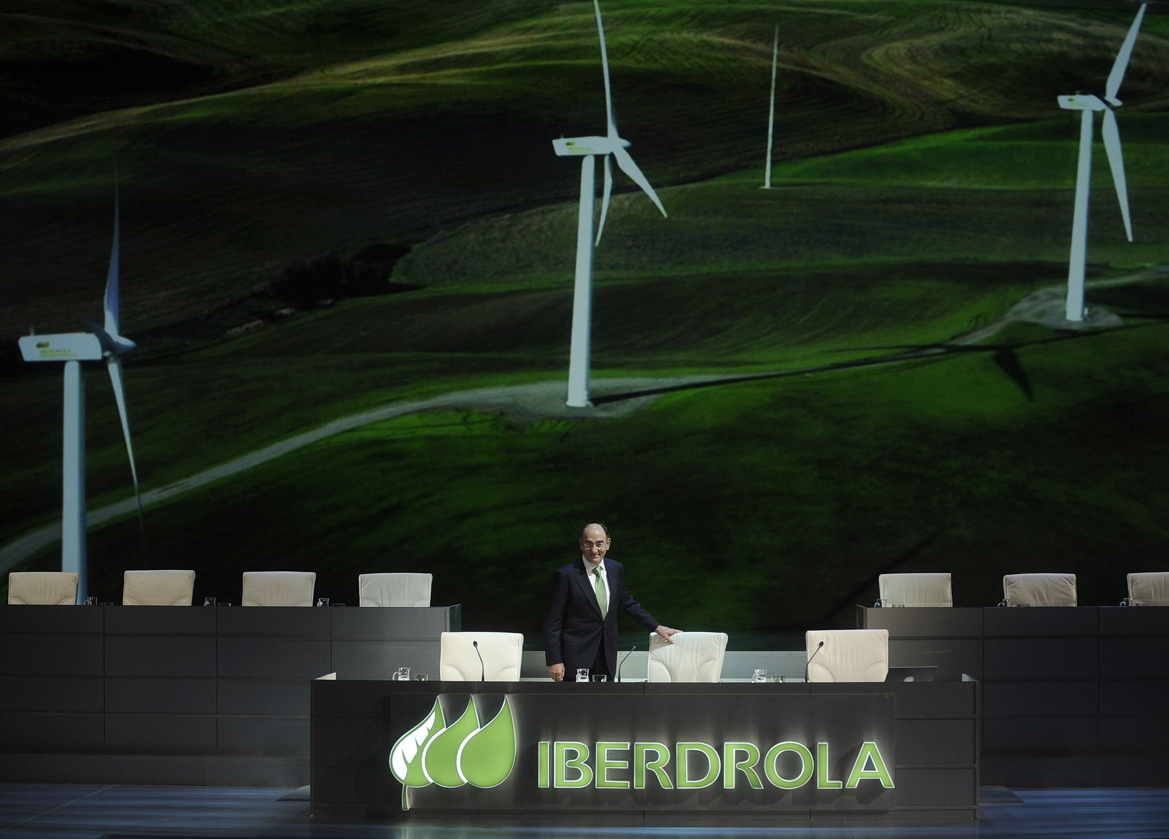 Iberdrola shareholders back the re-election of Ignacio Galán as group ...