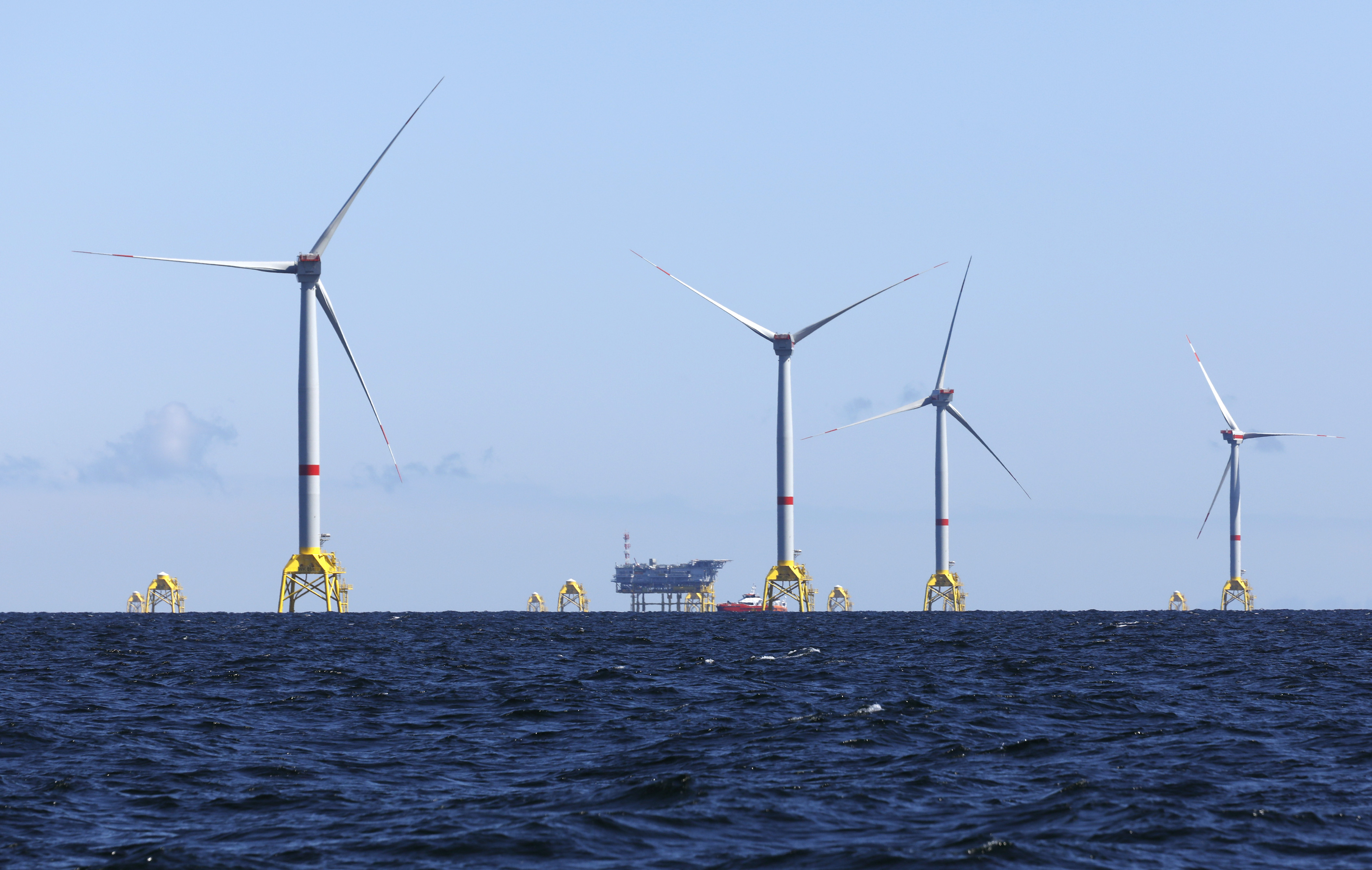 The British Government approves the Iberdrola East Anglia Three ...